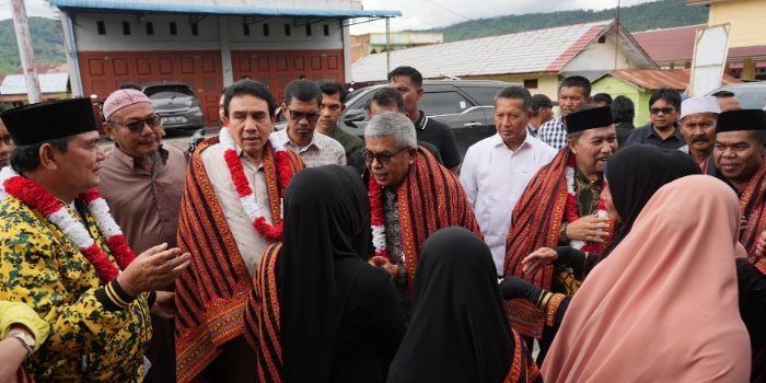 Bustami Janji Bereskan Jalan Tembus Gayo Lues-Aceh Tamiang dan Koreksi ...